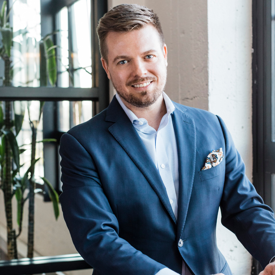 457: Dane Austin: Confidence & Clarity Come From Experience - LuAnn Nigara